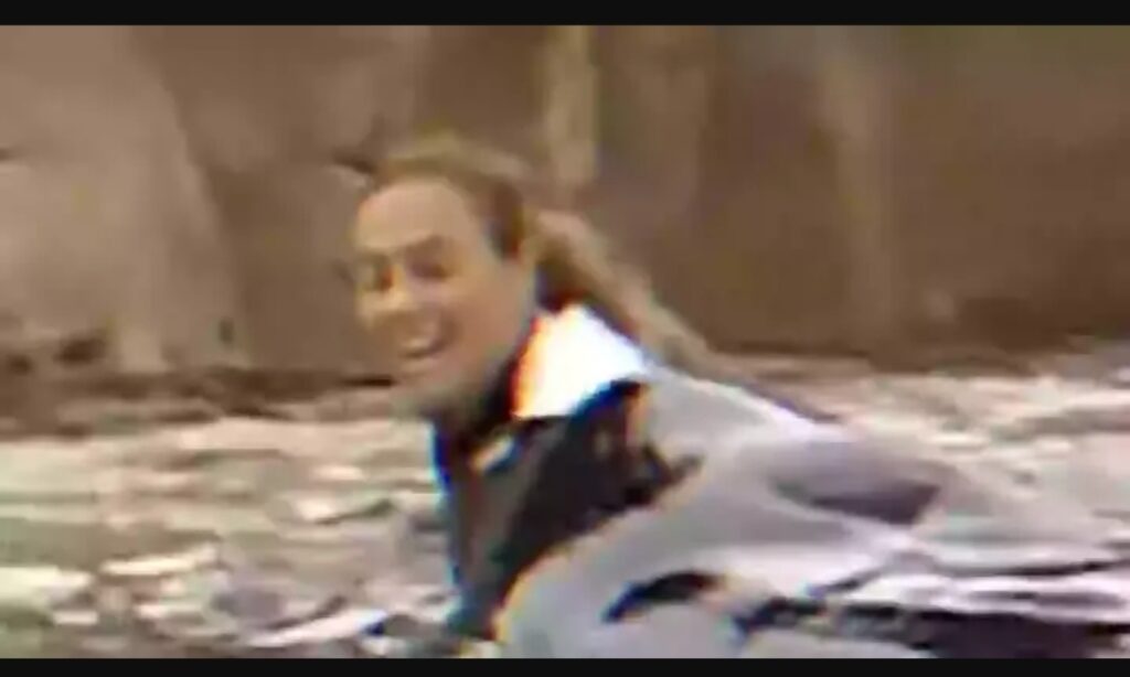 Tragic video shows SeaWorld trainer’s final moments before disaster as ...