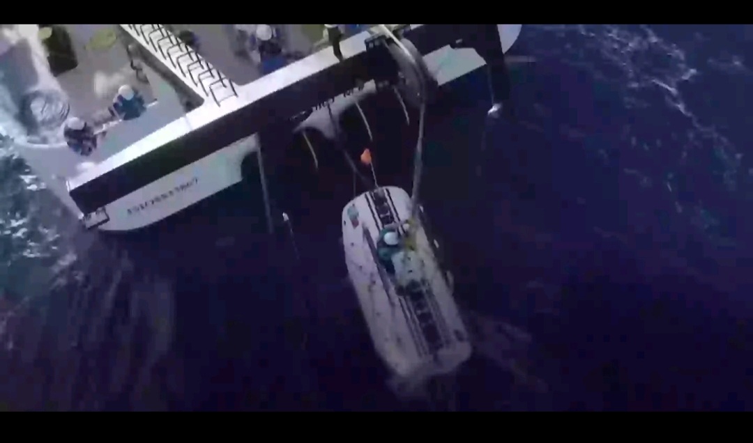 People can’t get over what explorer said when reaching bottom of the ...